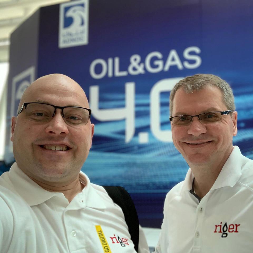 Meet our company and riger team